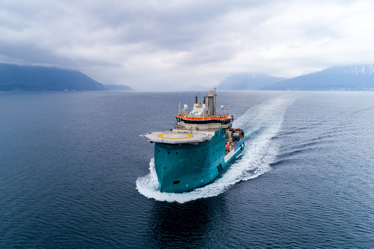 Acta Centaurus | Acta Marine Vessels | Read the specifications